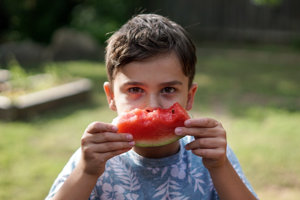 Mindful Snacking for Kids and Teens - Warrenton & Linton Hall Pediatrics